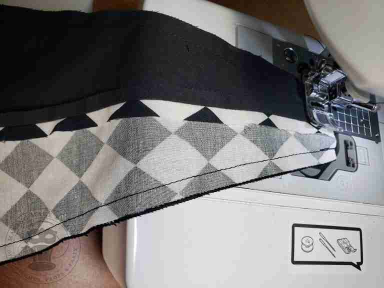 How To Make A Super Simple DIY Mini Clown Hat | Making Make Believe