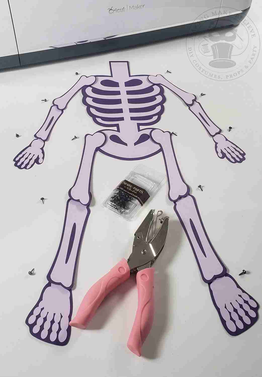 DIY Jointed Skeleton - To Die For Halloween Decor Free SVG | Making ...