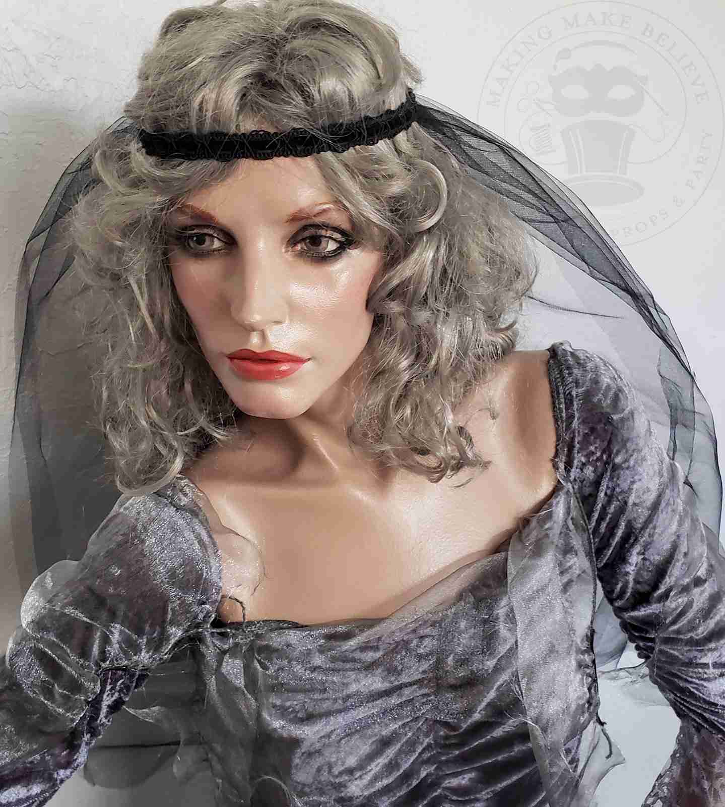 Scary Simple DIY Gothic Costume Veil - Make In An Afternoon | Making ...