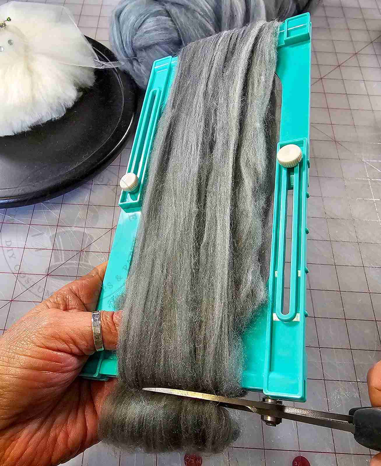 Easy DIY Spooky Bride and Groom Yarn Ghosts | Making Make Believe